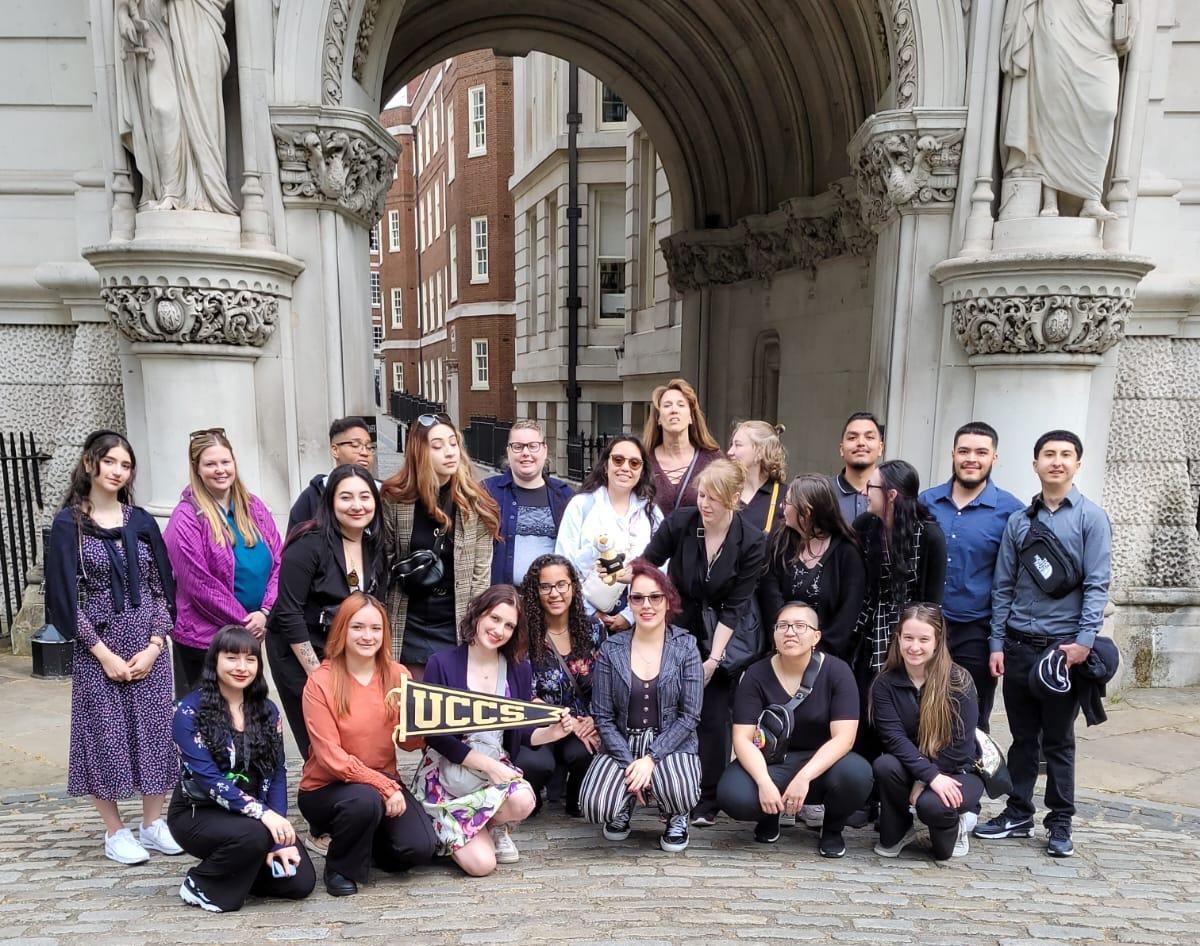 Photo Feature: Criminal Justice students visit London – UCCS Communique